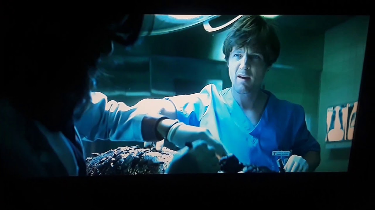 Blade (1998) - Quinn escapes hospital - YouTube