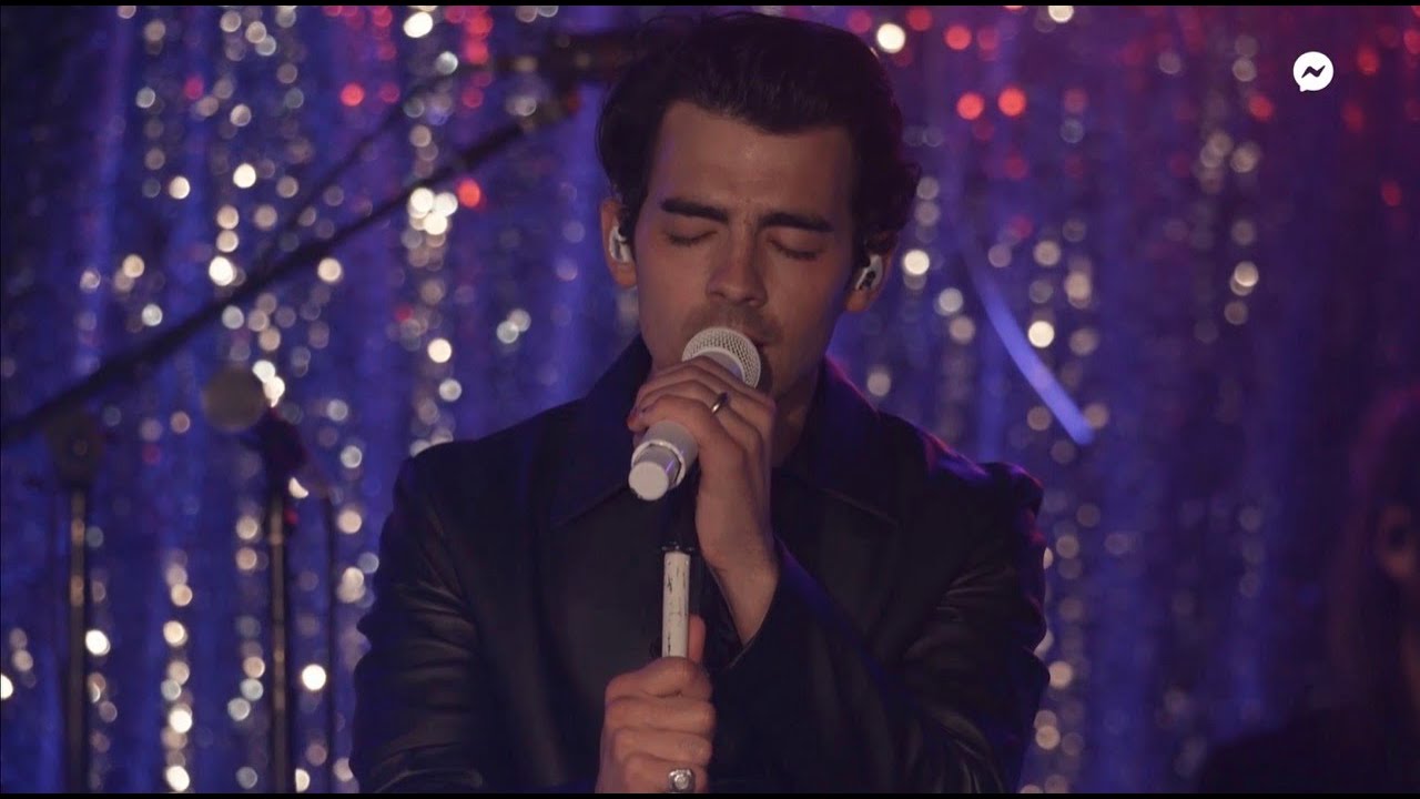 "Hesitate, Hello Beautiful" - Jonas Brothers Live (50/50 Show at The ...
