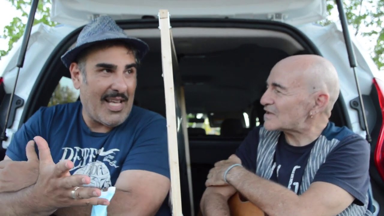 Sandro Scapicchio in SCAPICCHIO'S TOUR BY CAR PUNTATA 27 con Lallo ...