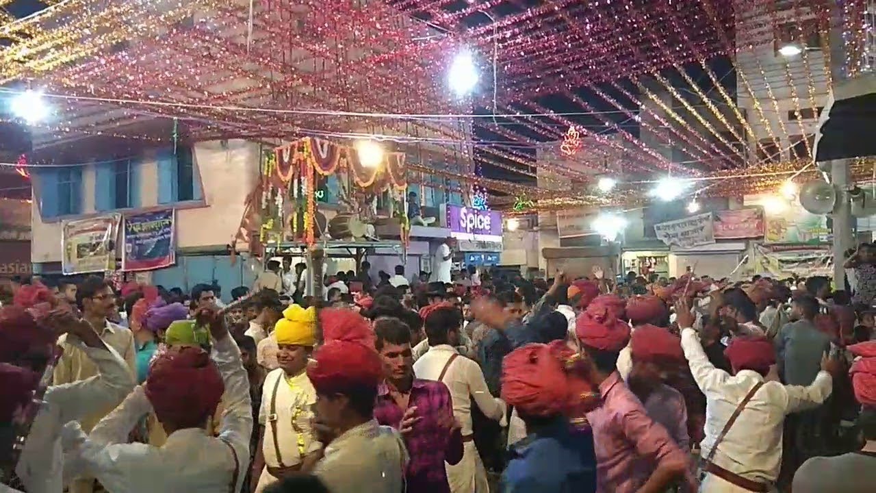 Rajaldesar(Rajasthan) Ghindar 2019 Holi Traditional Dance - YouTube