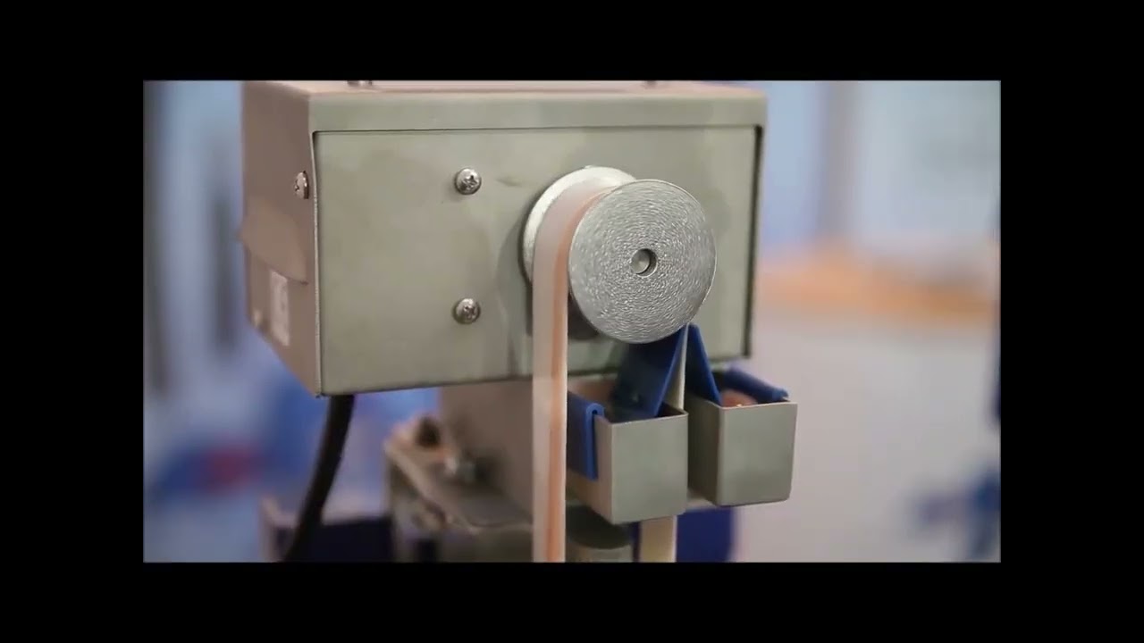 Mighty Mini® Belt Oil Skimmer - YouTube