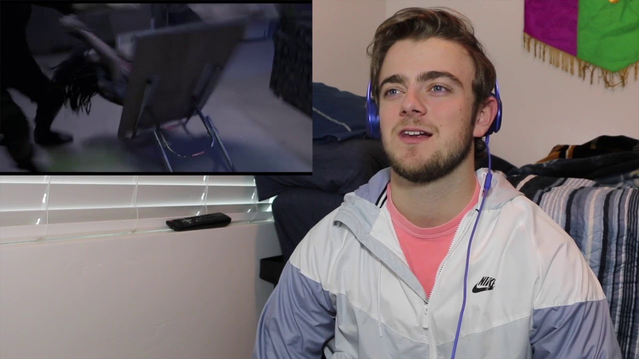 The Raid Redemption – Machete Fight Scene Reaction! - YouTube