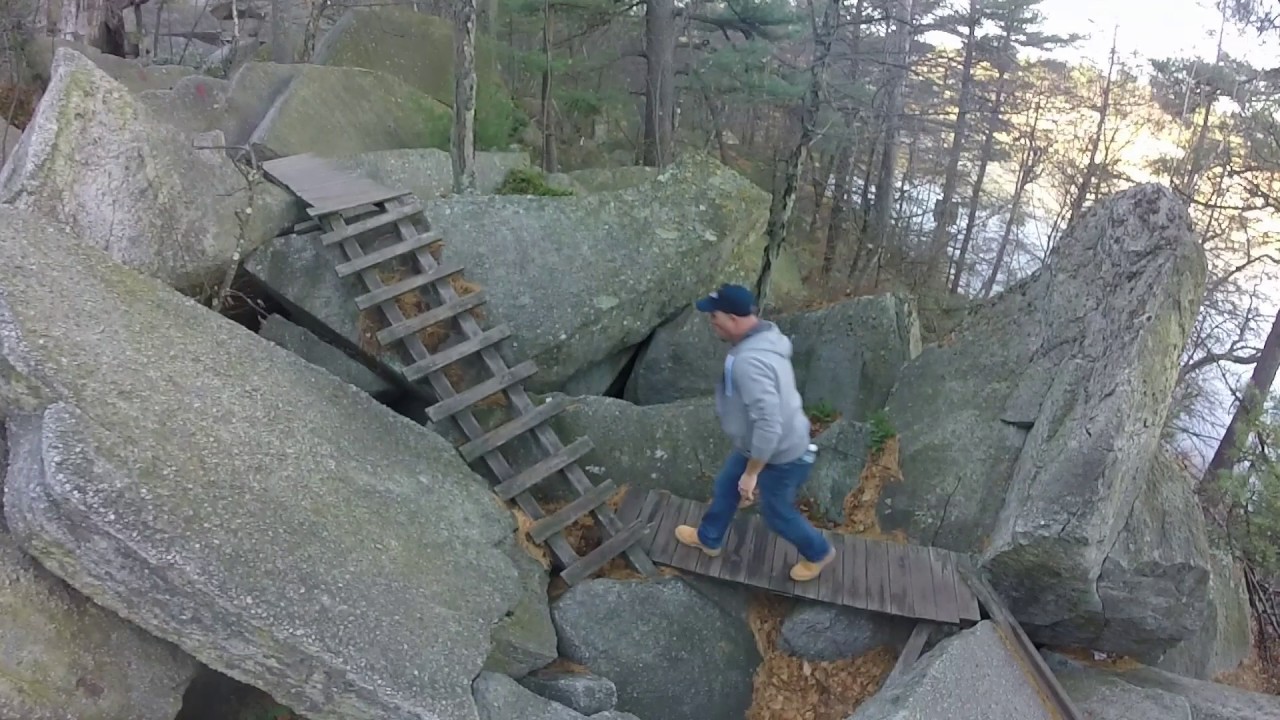 Mohonk Labyrinth Trail and Lemon Squeeze - YouTube