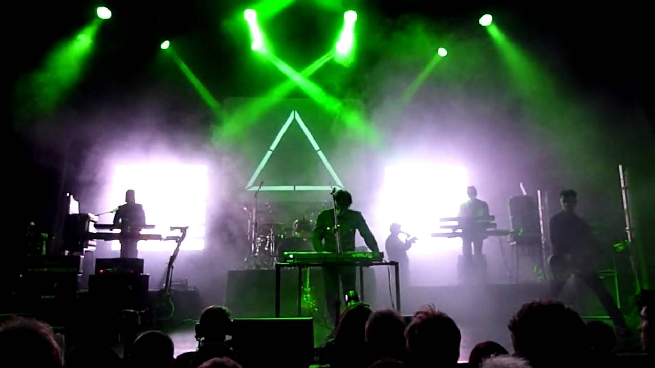 Gary Numan - 1-Airlane - YouTube
