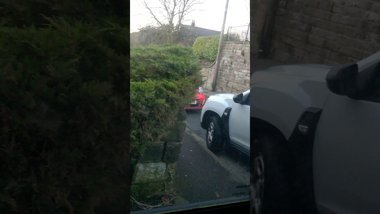 Gang stalking neighbour leaves with her son as soon as my family arrive ...
