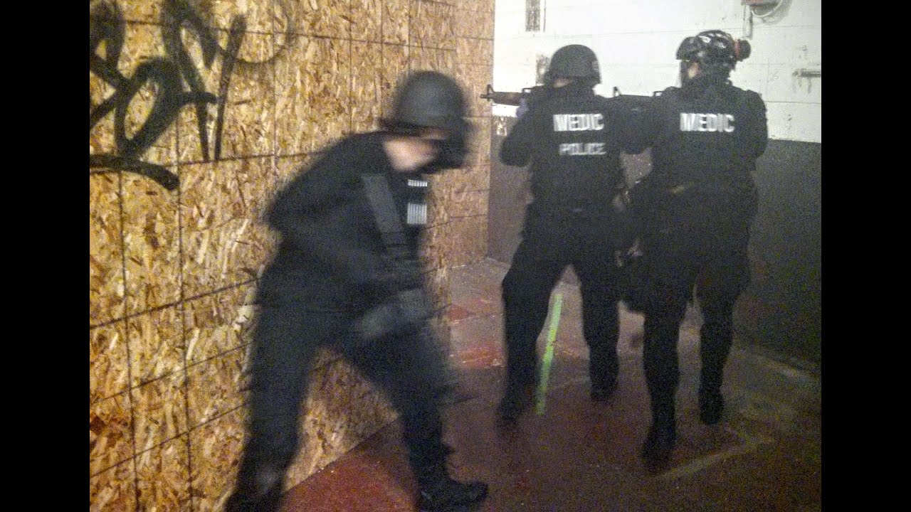 Tactical Medic - "Tactical Evacuation plus" by The Police Charter - YouTube