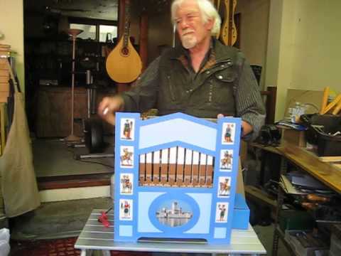 Street organ Gold and Silver Waltz. - YouTube