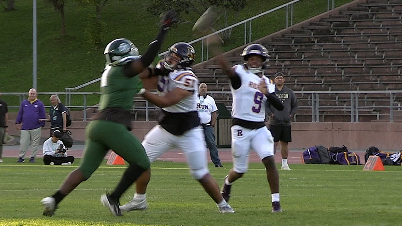 Riordan Vs Sacred Heart Cathedral WCAL Football 2025 - YouTube