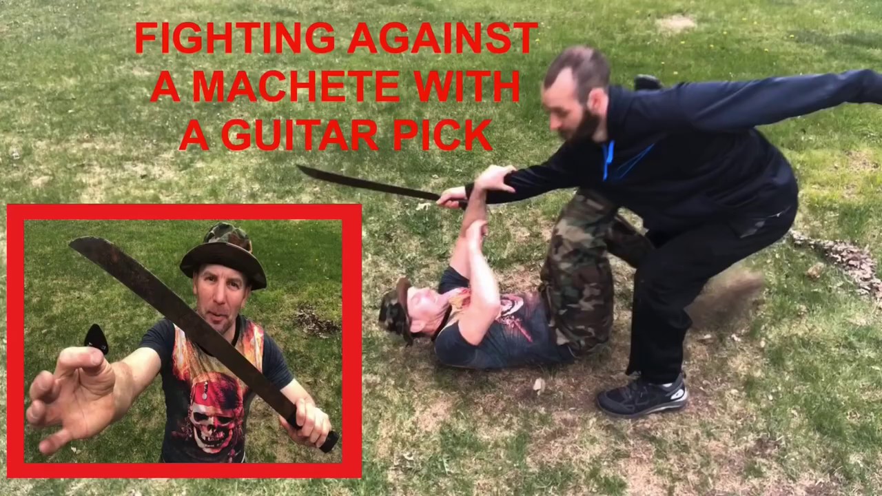 FIGHTING AGAINST A MACHETE WITH A GUITAR PICK - YouTube