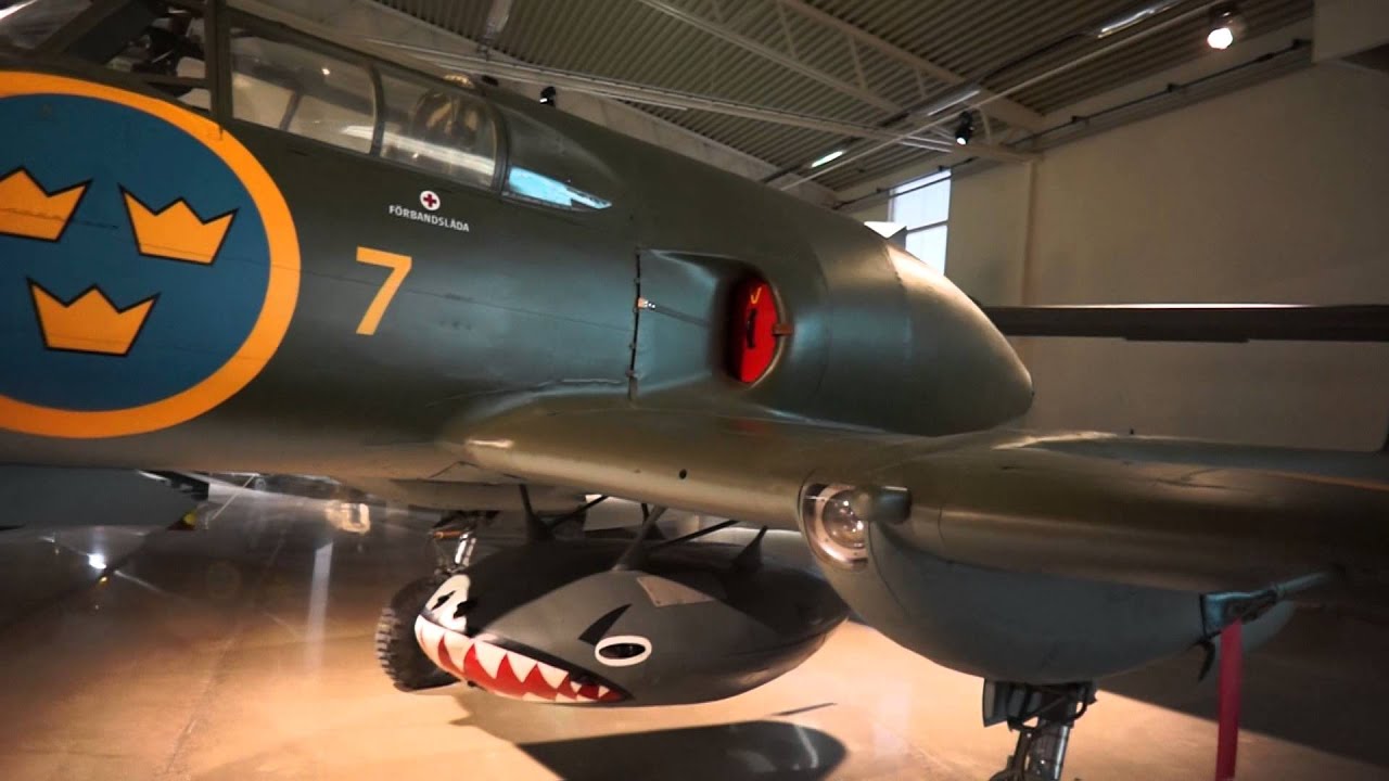 SAAB J21R - Presentation - YouTube