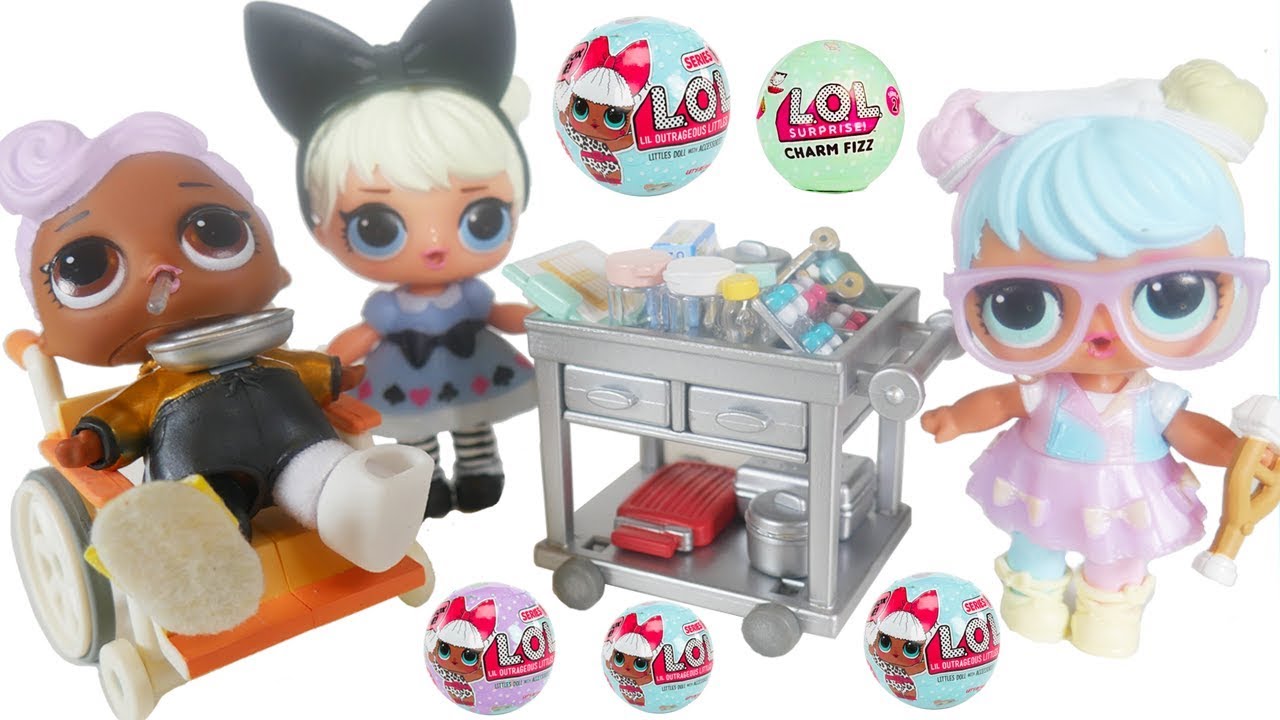 LOL Surprise Dolls + Lil Sisters at Toy Clinic - YouTube