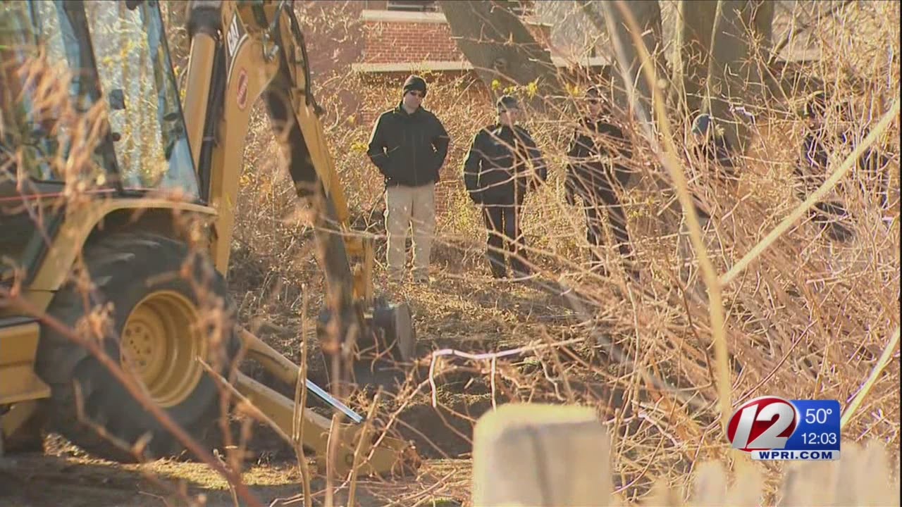 FBI Resumes Cold Case Investigation in Providence - YouTube