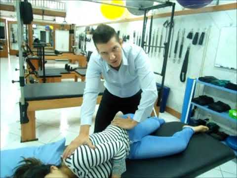 Cyriax Manipulação Lombar 4: Lumbar Stretch Reverse / Lombalgia ...