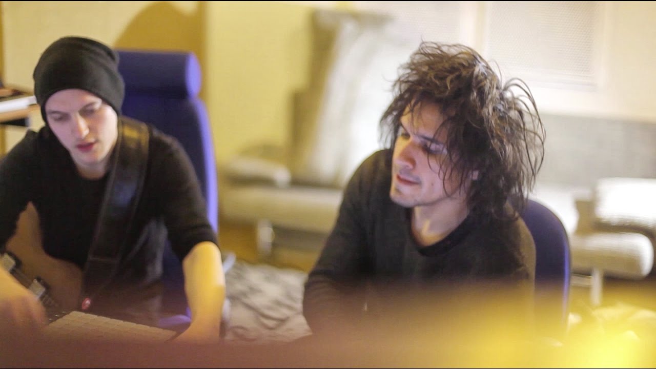 Pony Asteroid at Clockbeats Studio Berlin - YouTube