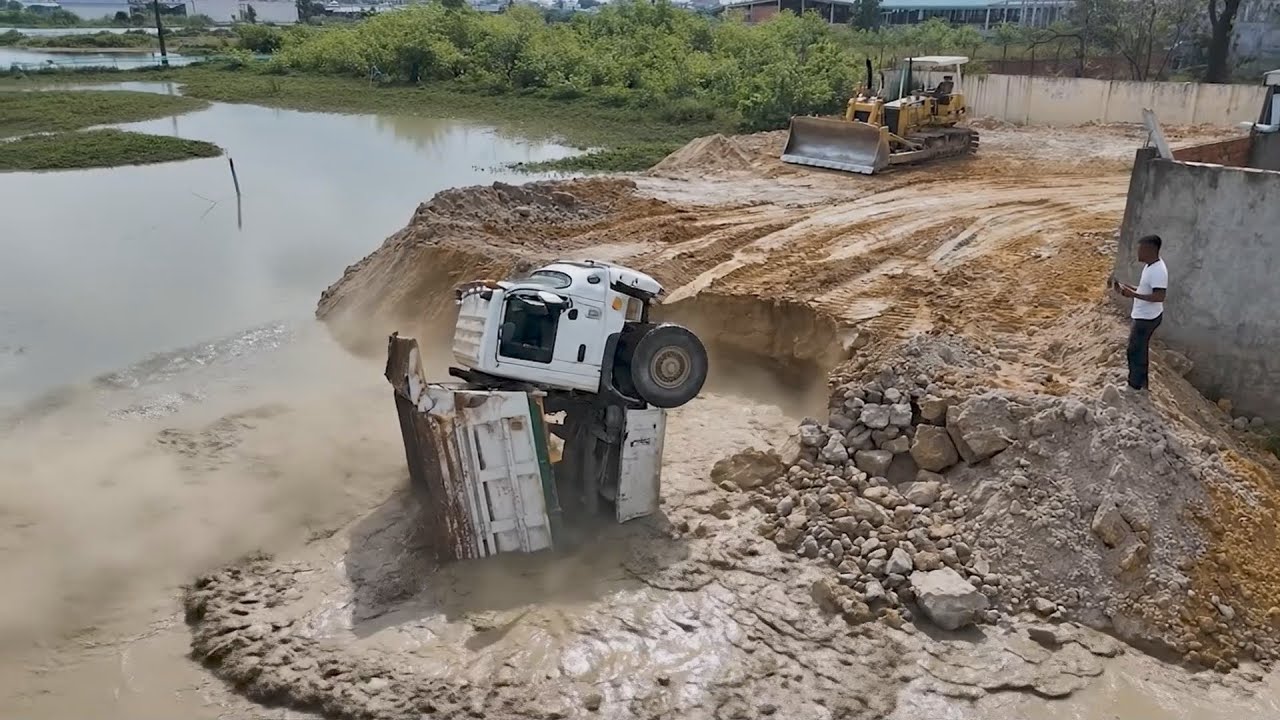 WOW! 😲 Scary Land Filling Action KOMATSU Bulldozer & 5 Ton Dump Truck ...