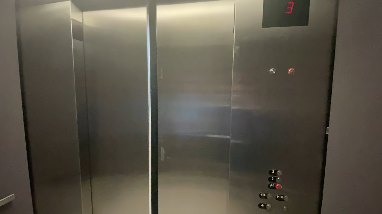 OTIS Series 4 Hydraulic Elevator @ SouthPark - Charlotte, NC - YouTube