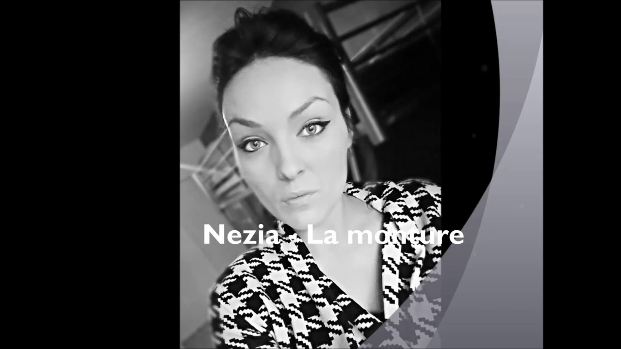 Notre Dame de Paris - La Monture (COVER Nezia) - YouTube