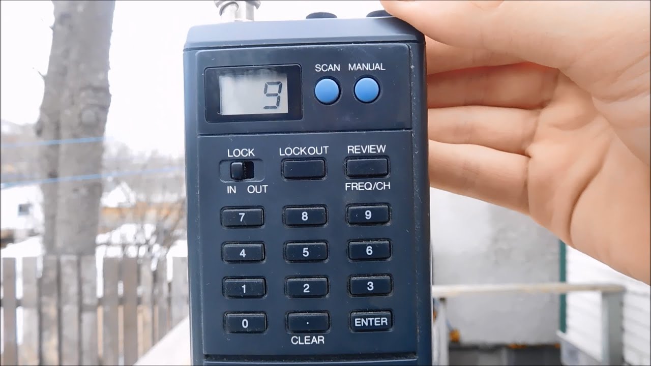 Quick Look At My Realistic Pro-41 Radio Scanner (Railfan Video) - YouTube
