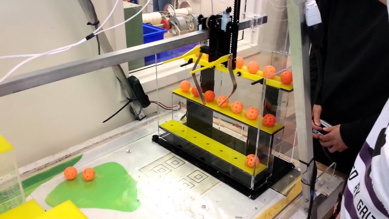 MAE 3 Bacon Makers Robot in Action - YouTube