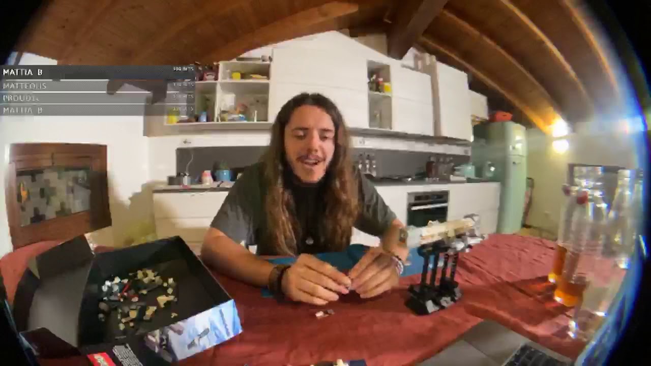 nicolò balini live si continua a montare la staz spaziale ...