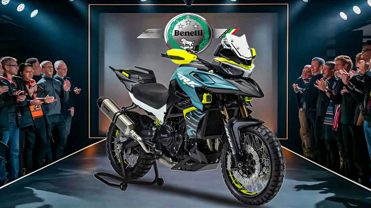 2025 NEW BENELLI TRK 902 XPLORER FIRST LOOK AT EICMA!! - YouTube