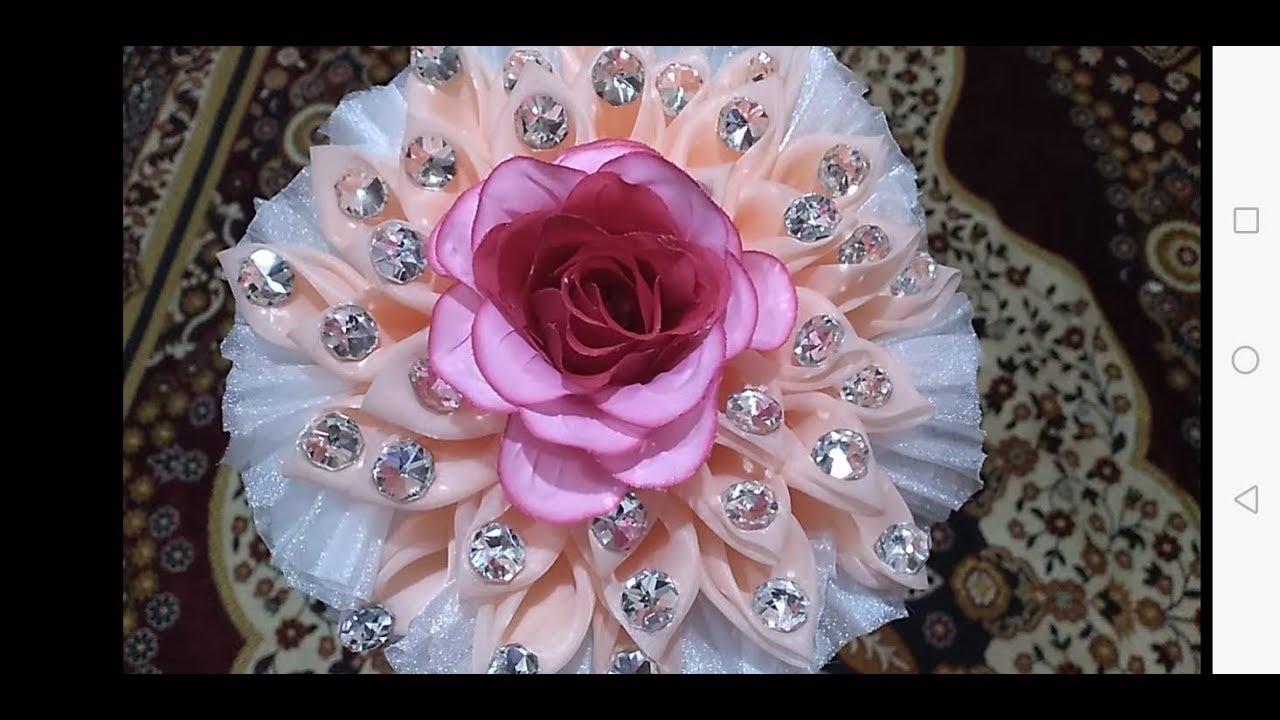 طريقة عمل أجمل بوكيه ورد للعروسه👰💐 Youtube