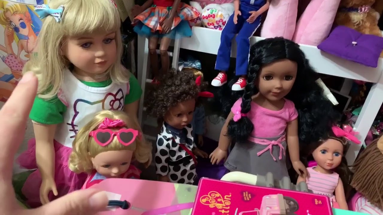 I Think It’s Time To Switch Up My Doll Collection - Channel Chat! - YouTube