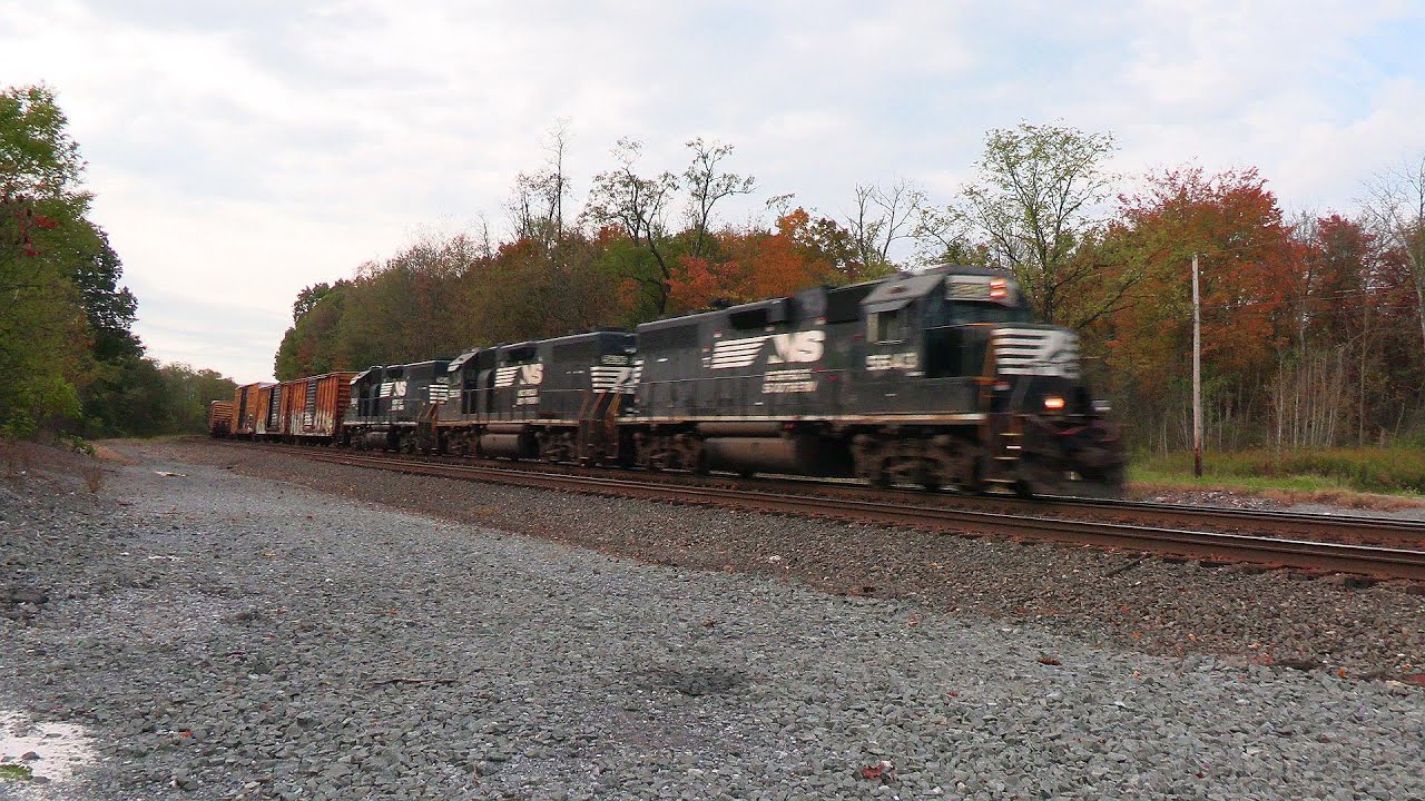 10/12/24 NS local freight C42 eastbound at Bellwood PA #shorts #short #video #viralvideo #train ...