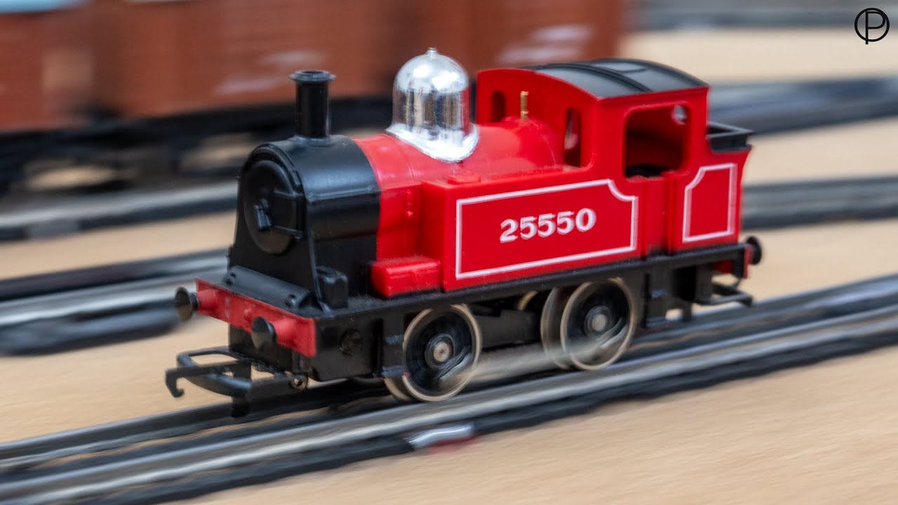 Hornby Railways R.455 Red Industrial Locomotive - YouTube