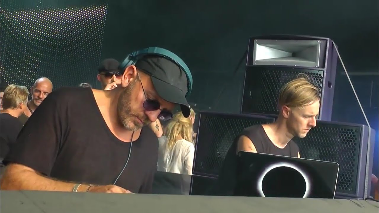 Sven Väth Cocoon in the Park - YouTube