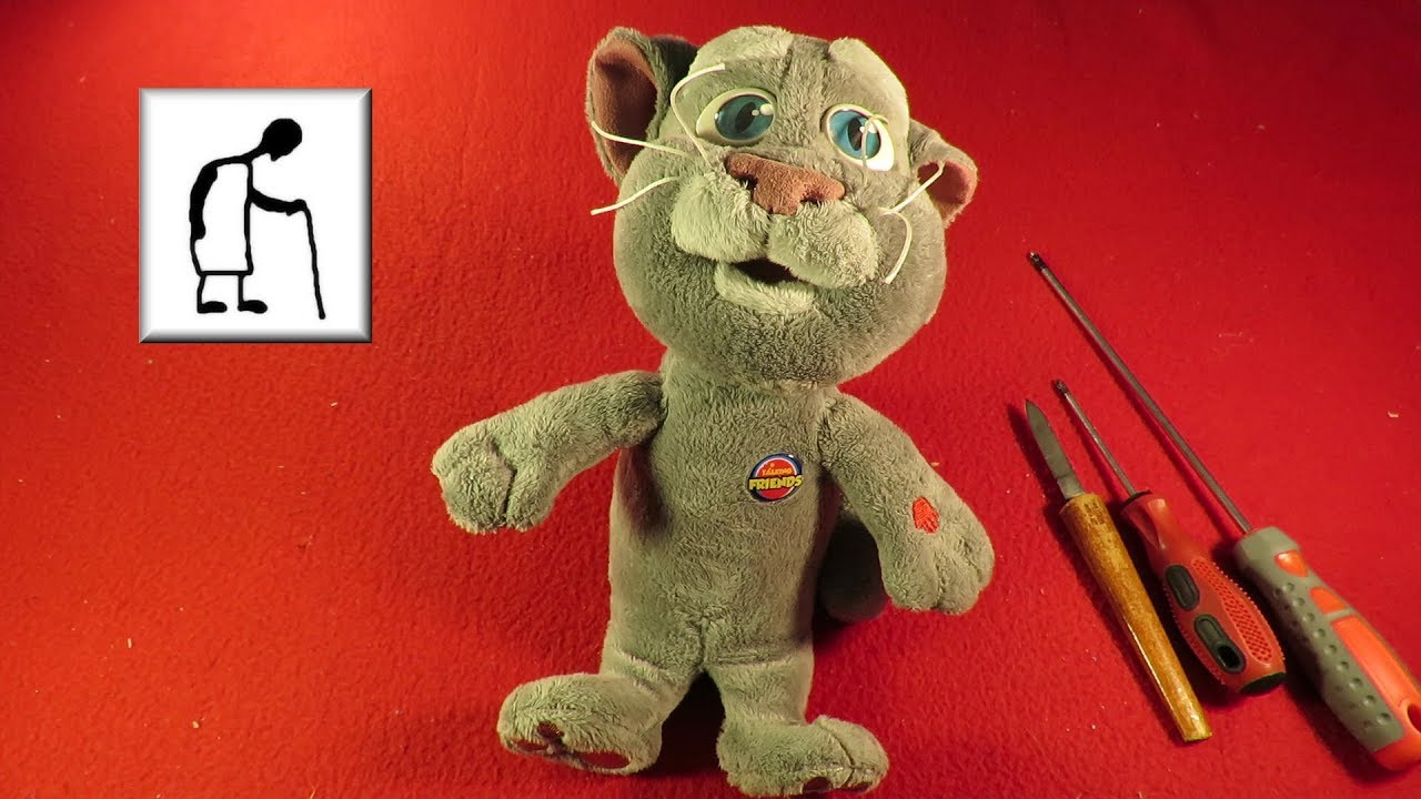 Animatronic Talking Tom Tear Down 🍴🚑🙀 - YouTube