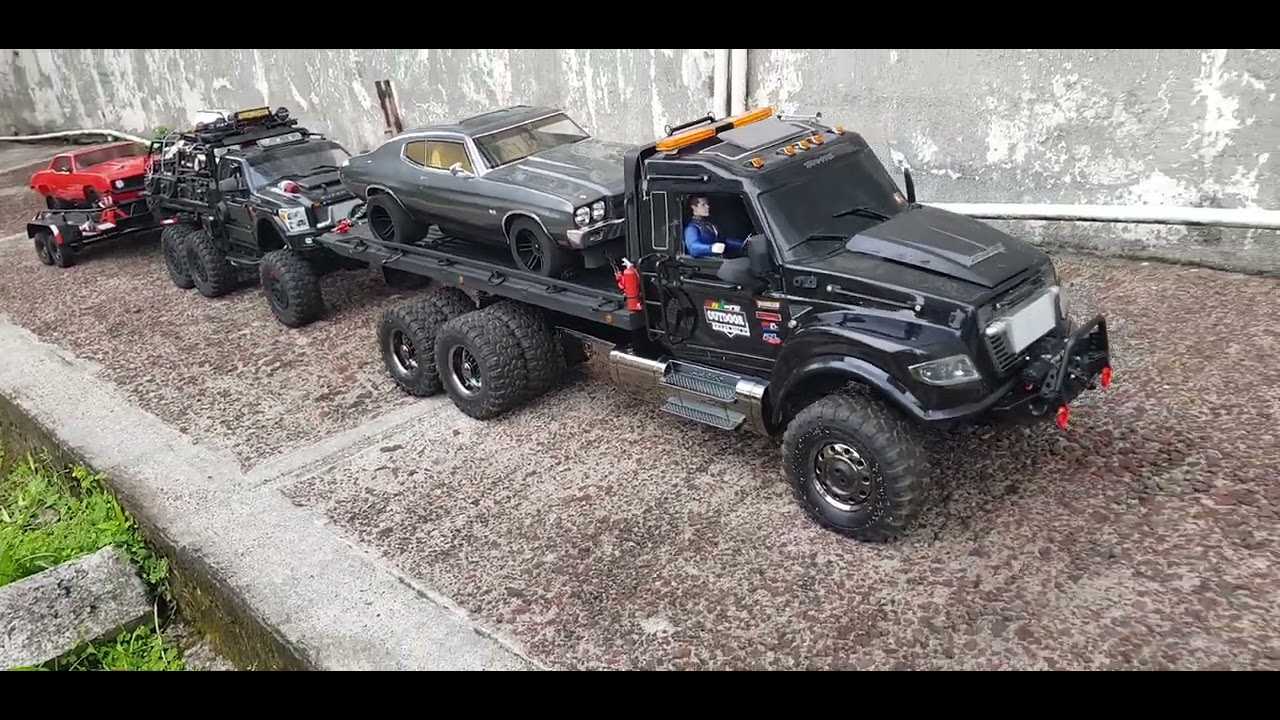 Traxxas hauler with TRX6 Expedition trailer vehicle - YouTube