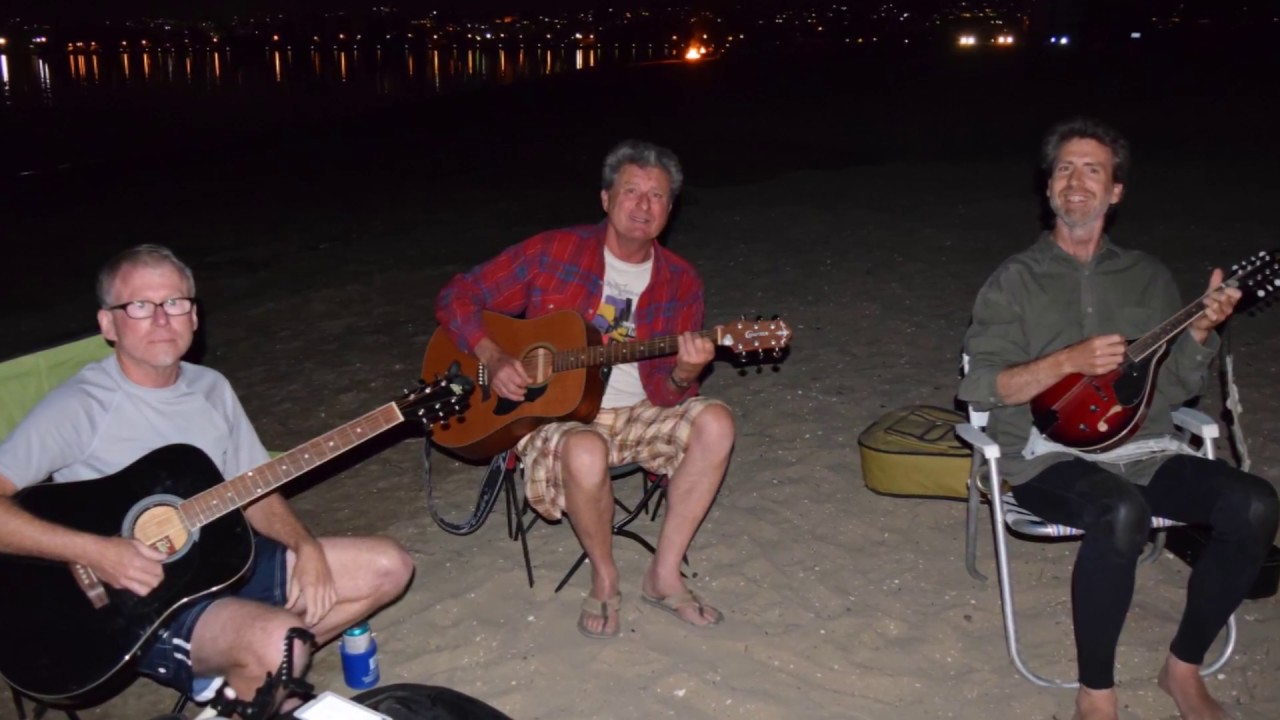 Fiesta Island Bonfire - YouTube