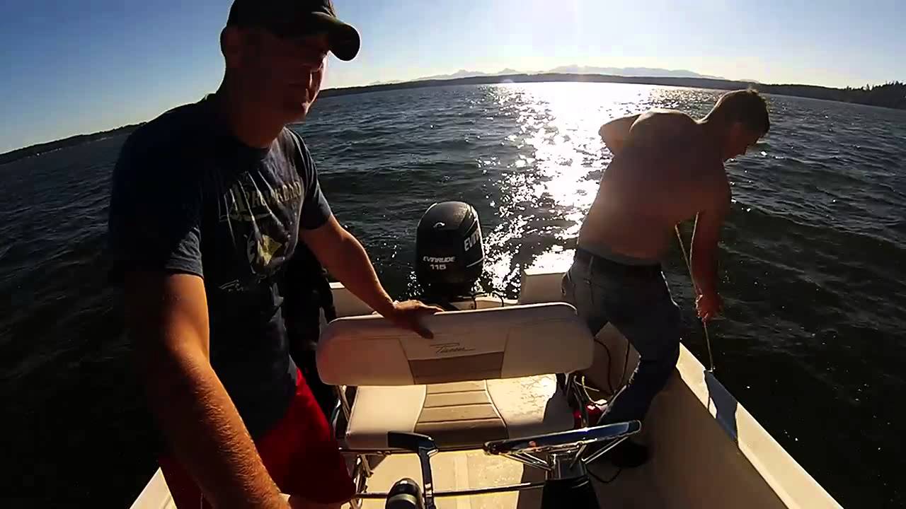 Crabbing in Puget sound, catching a crab with a fishing pole - YouTube