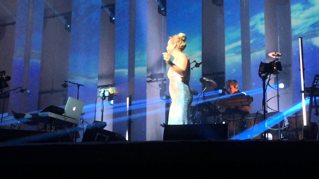 Eric Serra RXRA & Inva Mula 15/10/2015 Le Grand Rex Paris Le 5ème ...