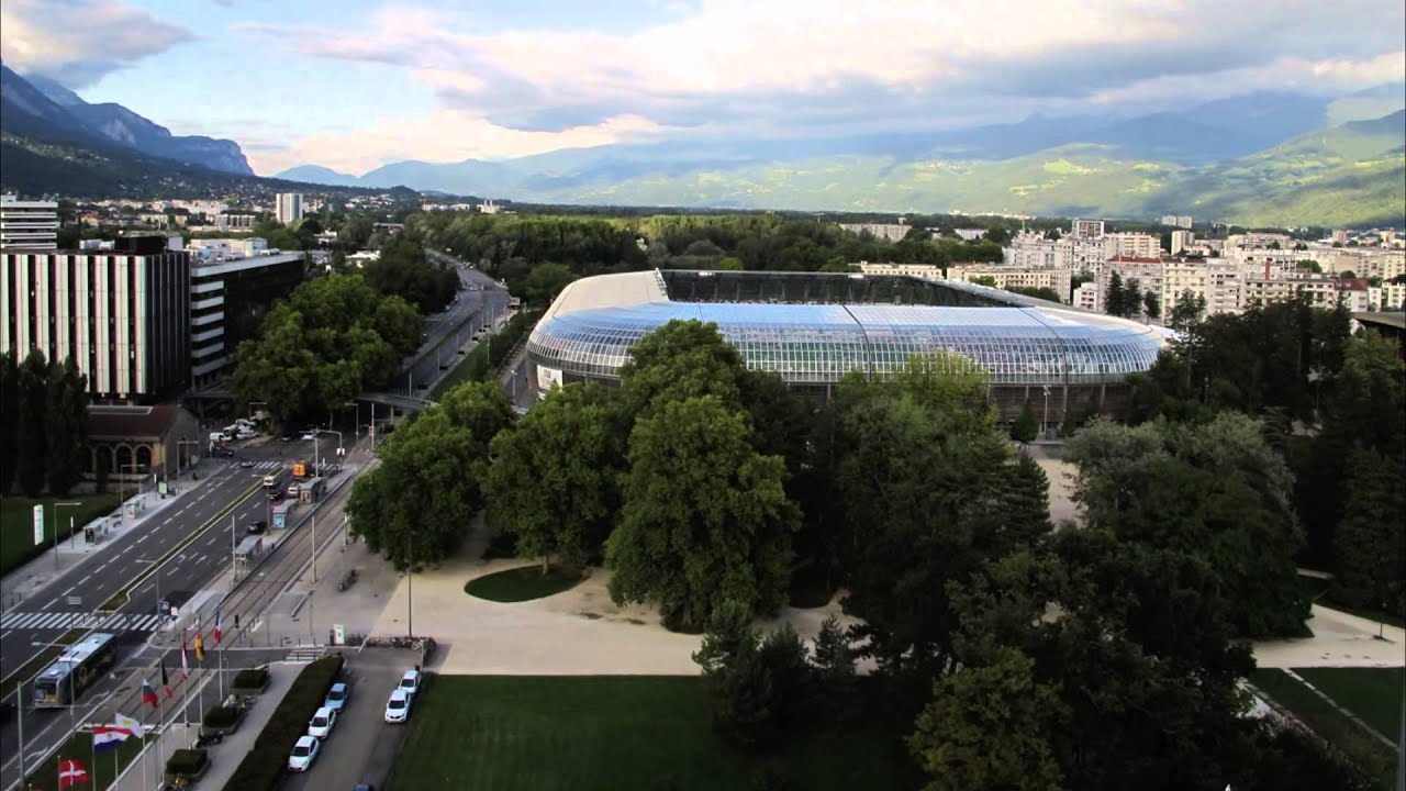 Timelapse au stade des Alpes de Grenoble - YouTube