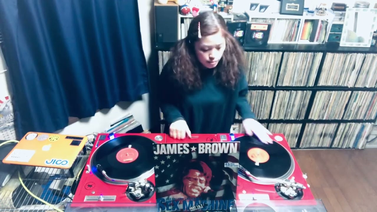 DJ REIKO / 1,2,3,4🎶 - YouTube