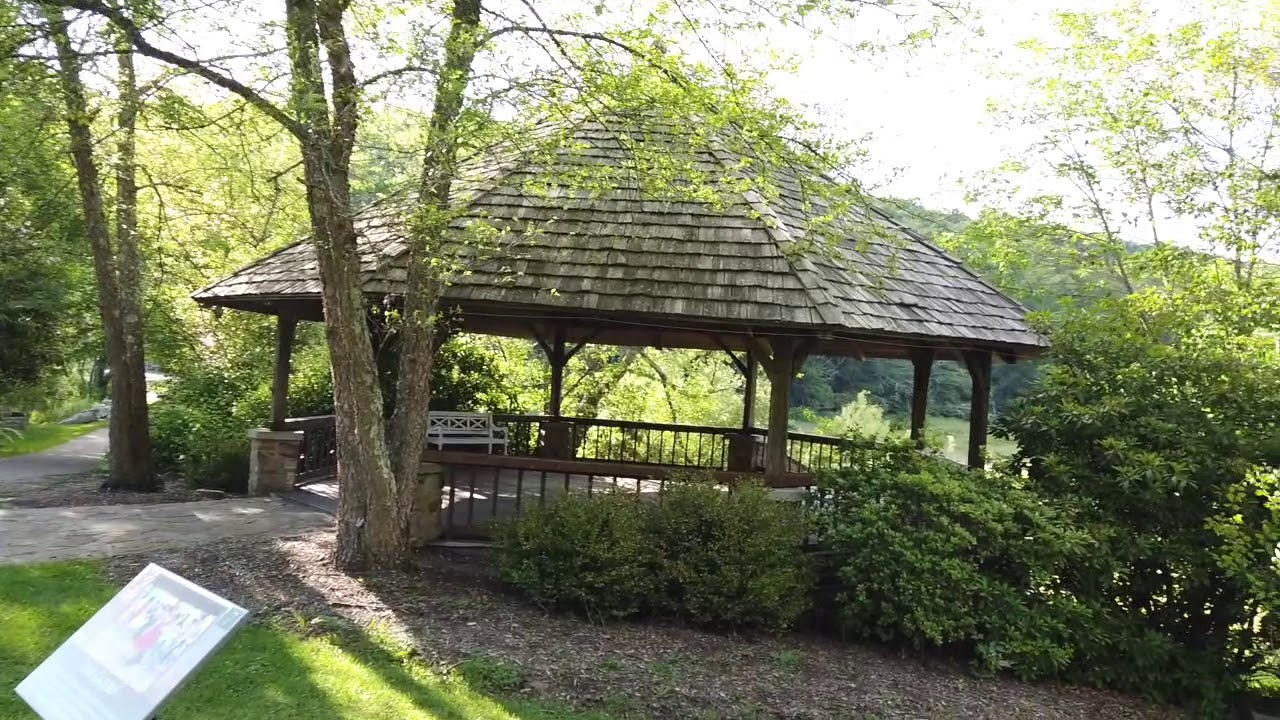A Lift to the Dirty Dancing Filming Location 2020 - YouTube