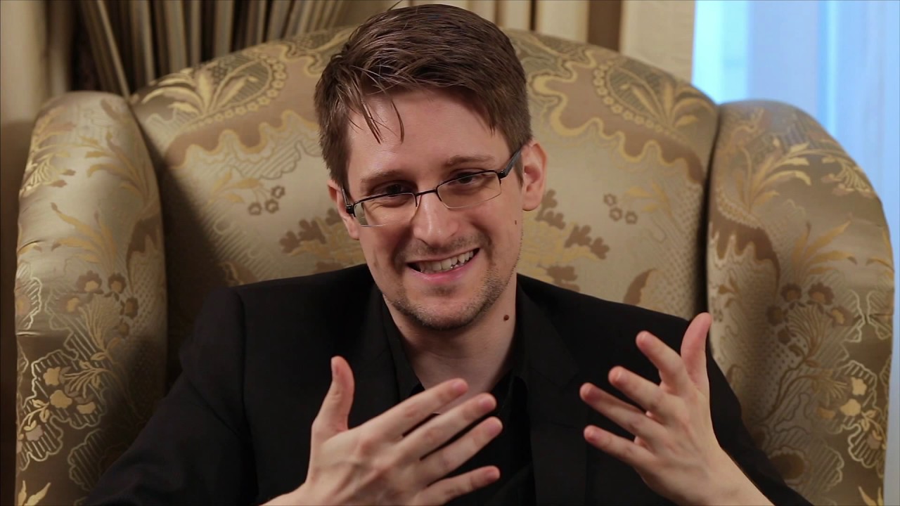 Edward Snowden: Exclusive interview with Kyodo News 5 - YouTube