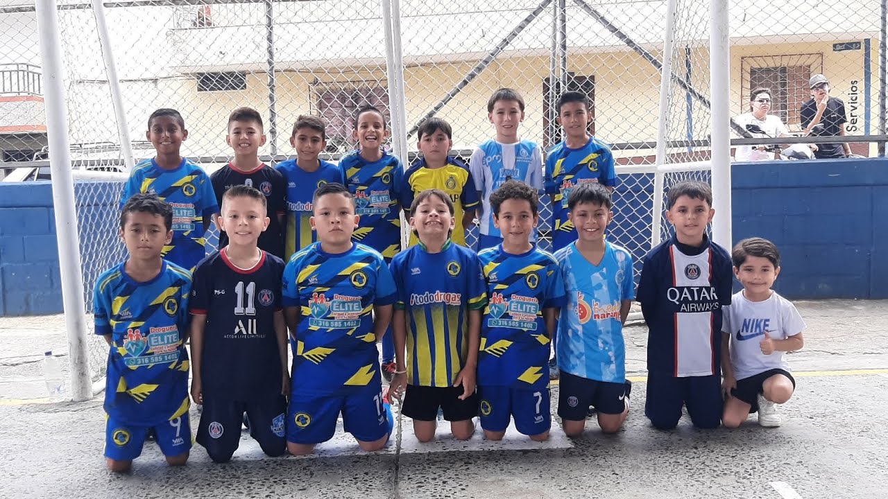 LDN #Futsal Florida vs Real Central - YouTube