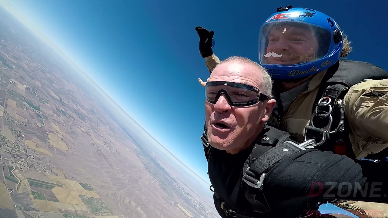 Videos | Feel The Freedom­® - DZONE® Skydiving