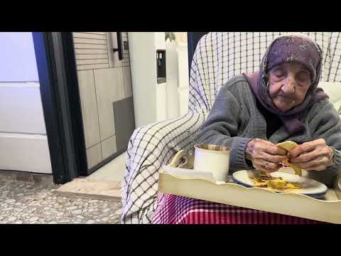 CANIM BABAANNEM BENIM YEMEK TARIFLERI VERIYOR ￼