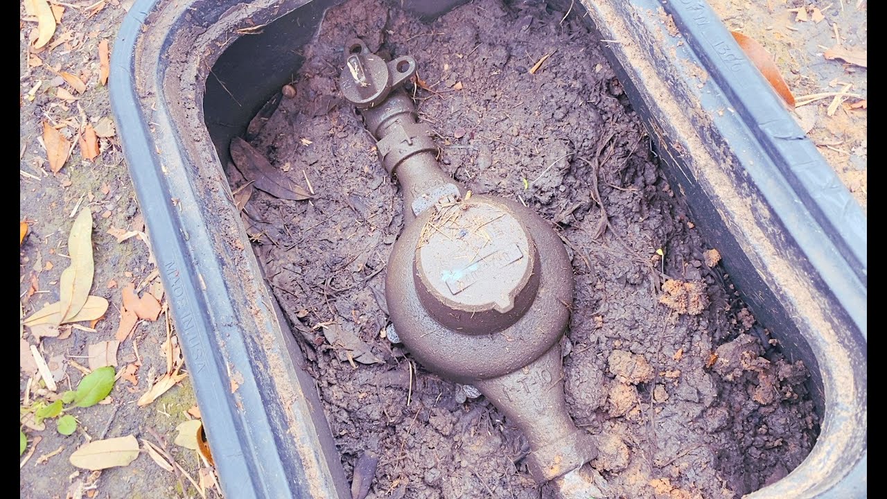 Water Meter - Pointing Out a Problem - YouTube