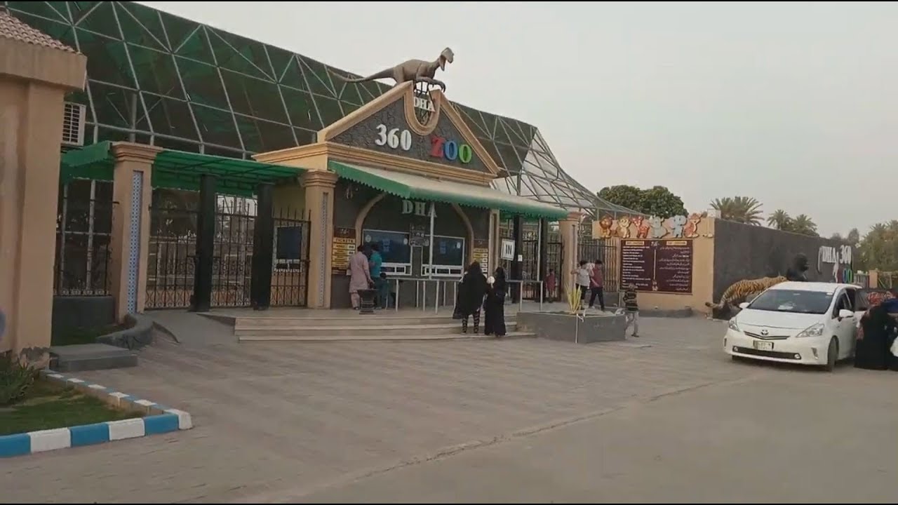 360 Zoo DHA Multan Pakistan Boht Maza Aya With Palwasha Friend - YouTube