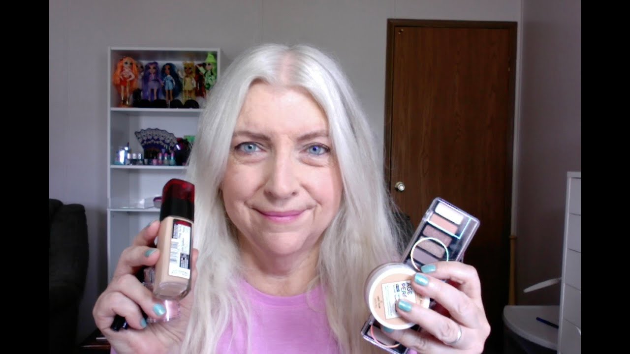 TESTING NEW MAKEUP - YouTube