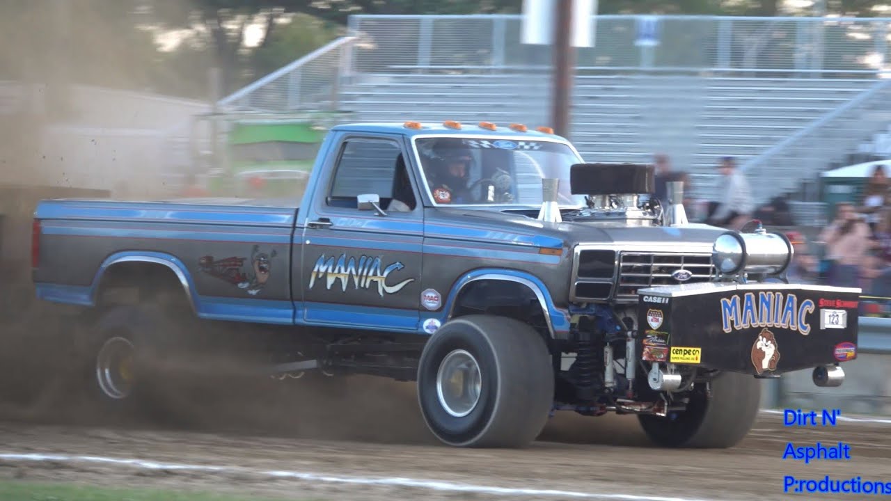 NTPA Truck Pulling 2022: Pro Modified 4x4 trucks. Wauseon, OH. Maumee ...