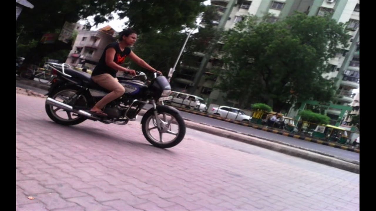 Indian Girl Riding Spelnder Bike - YouTube