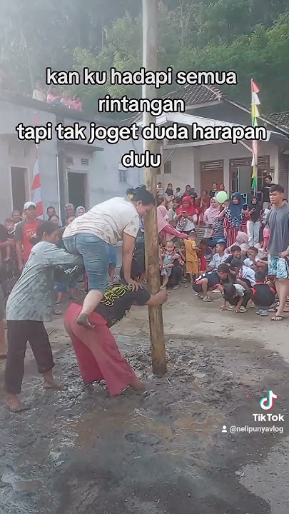 pesona emak emak lomba Agustusan - YouTube