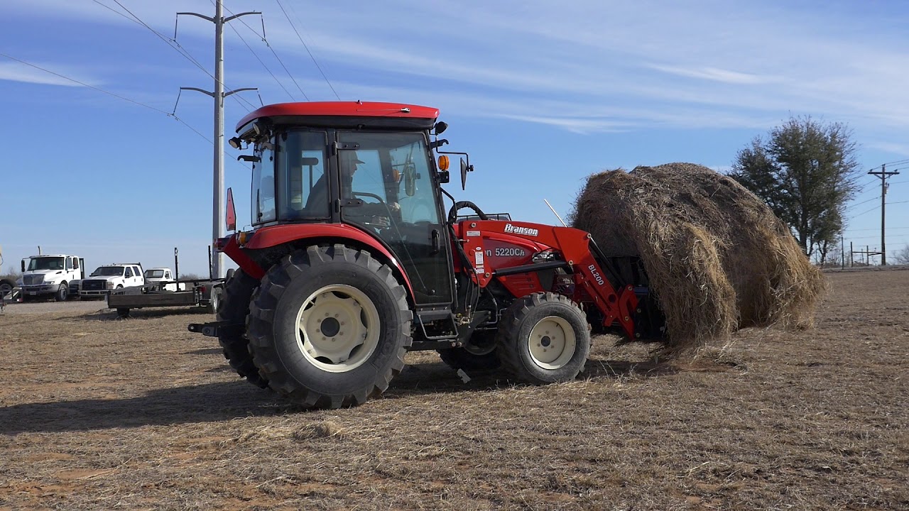 Branson 5220Ch BL200 Loader Test: Moving a Round Bale - YouTube