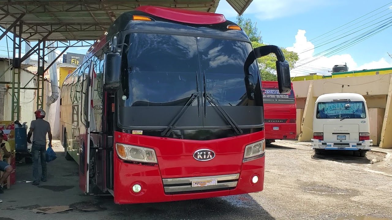 Kia Grand Bird - Parkway - Expreso Santiago Rodriguez (UTRASARS ) - YouTube